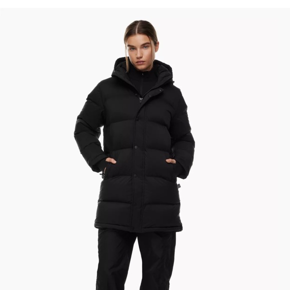 Aritzia | Jackets & Coats | Aritzia Mid Length Black Super Puff Size Xs ...